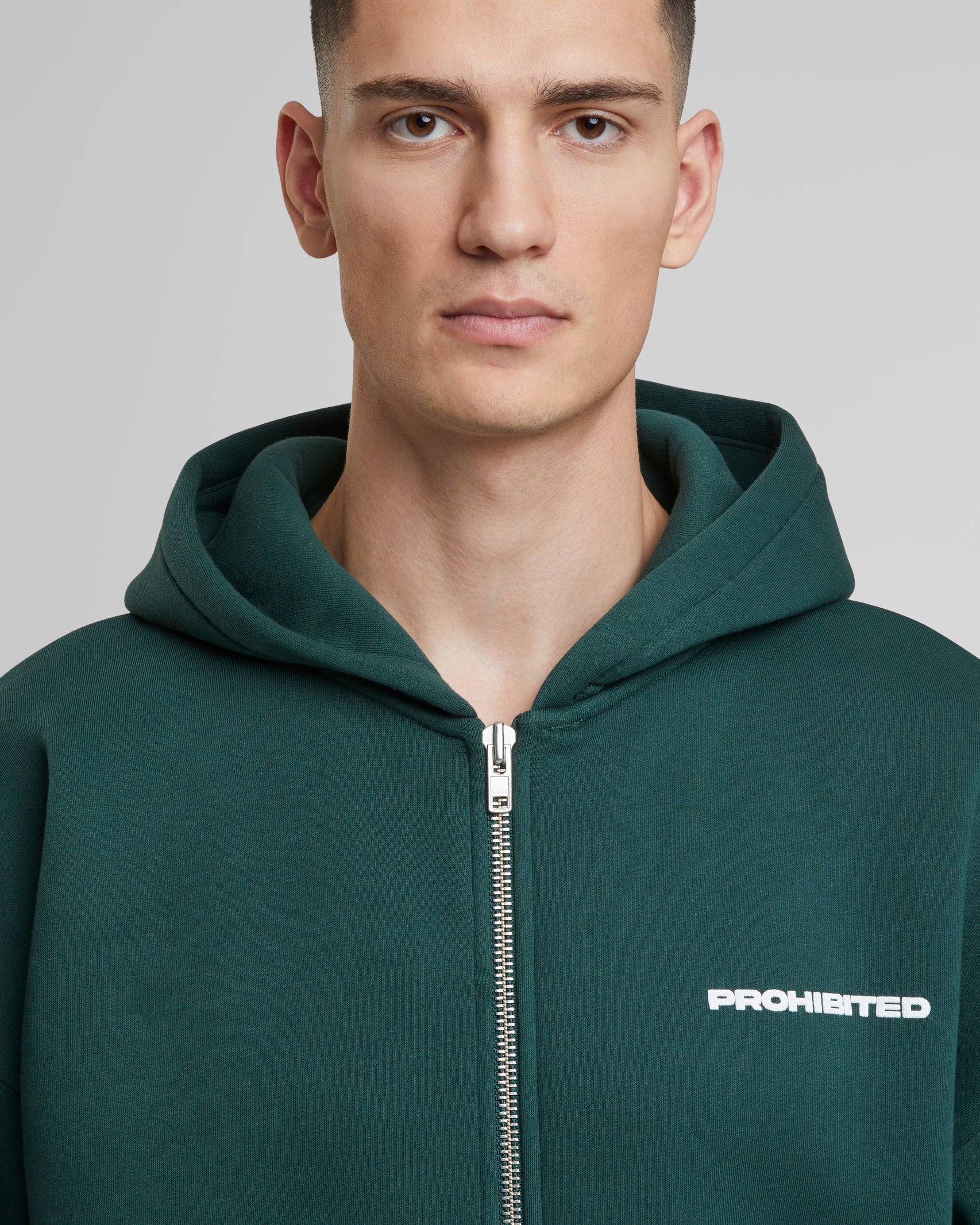 10119 Zip-Hoodie British Racing Green – Prohibited